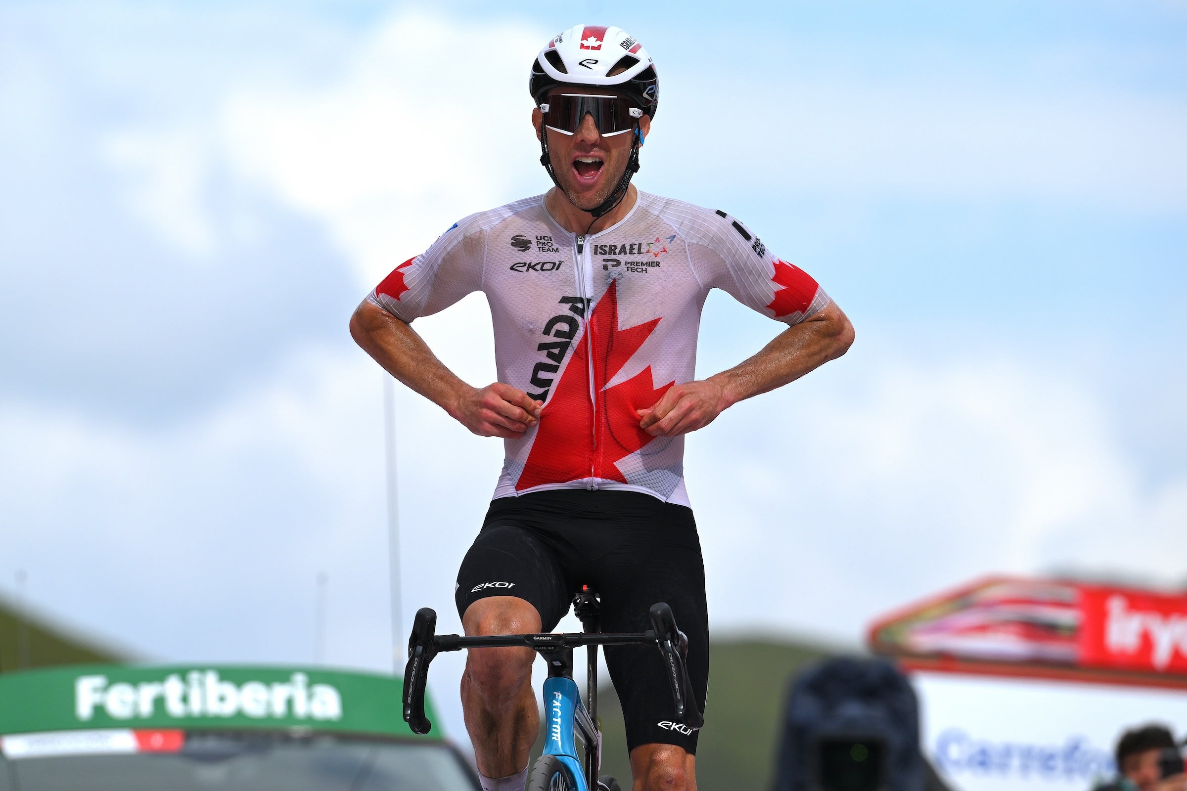 Vuelta a España stage 13: Michael Woods Soloes to Summit Win, Ben O ...
